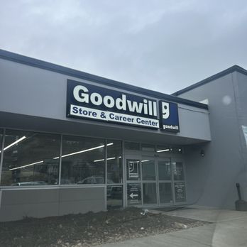 GOODWILL - BIRMINGHAM - Updated December 2025 - 44 Photos & 23 Reviews ...