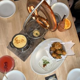 TOWER 12 - 857 Photos & 1097 Reviews - 53 Pier Ave, Hermosa Beach ...