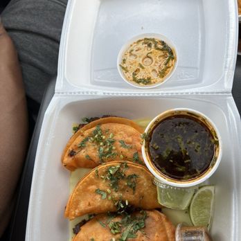 TROMPITOZ TAQUERIA - Updated April 2025 - 109 Photos & 101 Reviews ...