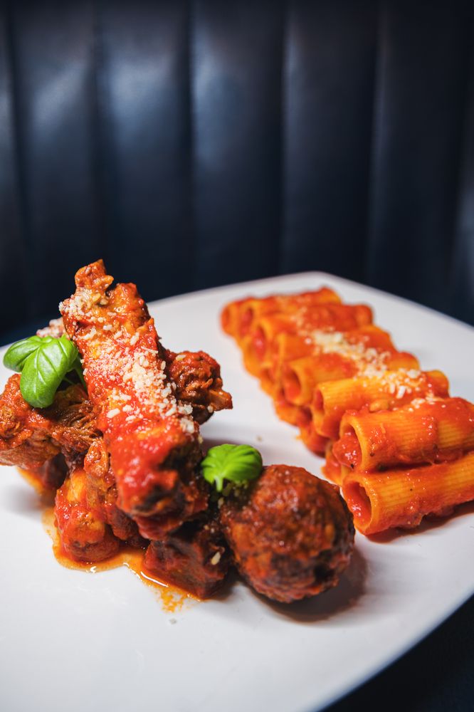 VIA ALLEGRO RISTORANTE - Updated July 2025 - 211 Photos & 107 Reviews - 1750 The Queensway ...