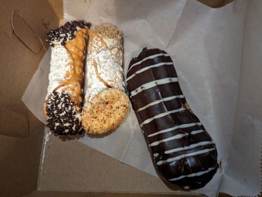 TONY CANNOLI SWEETS & EATS - Updated December 2025 - 13 Photos - 11055 ...