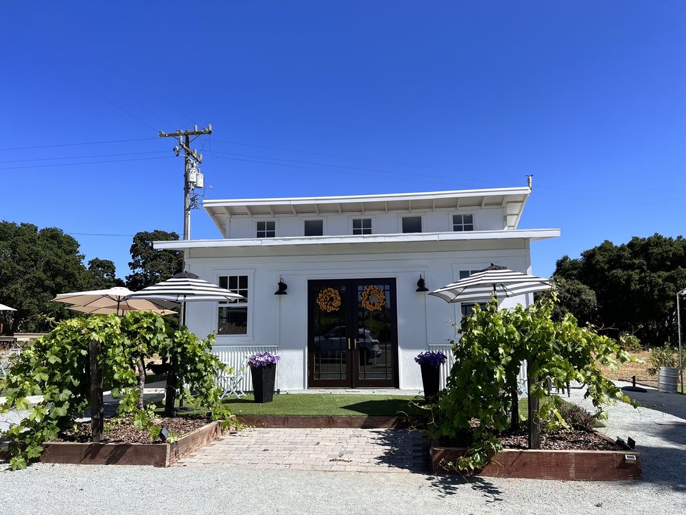 CINNABAR WINERY - Updated March 2025 - 3200 Dryden Ave, Gilroy ...