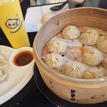 THUMBLING - Updated July 2024 - 3264 Photos & 1605 Reviews - 228 S ...