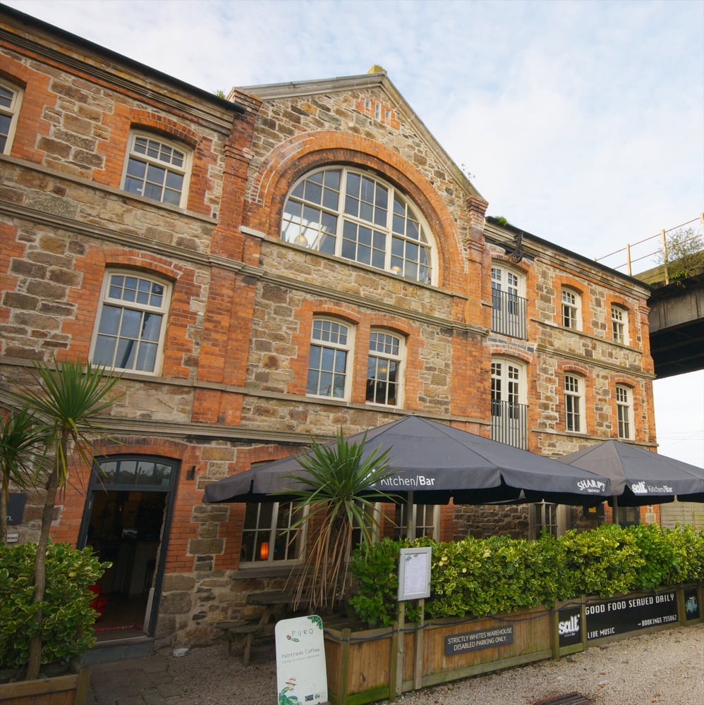 SALT FISH & GRILL - Updated November 2025 - Carnsew Rd, Hayle, Cornwall ...