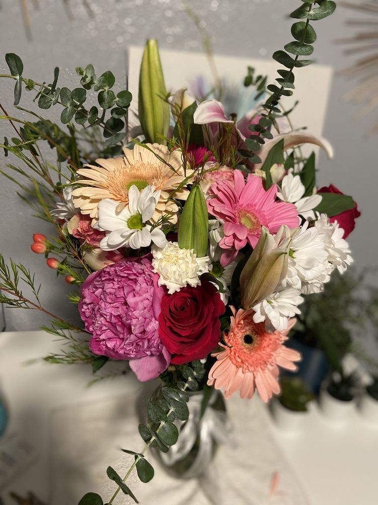 ANGEL’S FLOWERS - 94 Photos & 68 Reviews - 816 S Main St, Santa Ana ...