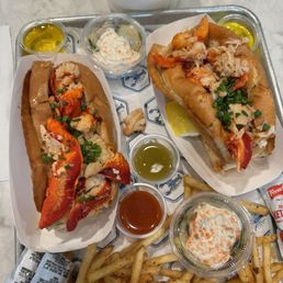 DOCK LOCAL - Updated April 2025 - 103 Photos & 49 Reviews - 211 S Akard ...