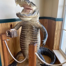 GATORS PORTSIDE - Updated July 2025 - 181 Photos & 227 Reviews - 683 ...