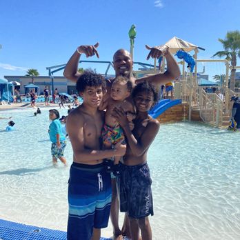 ELK GROVE AQUATICS CENTER - Updated December 2025 - 109 Photos & 49 ...