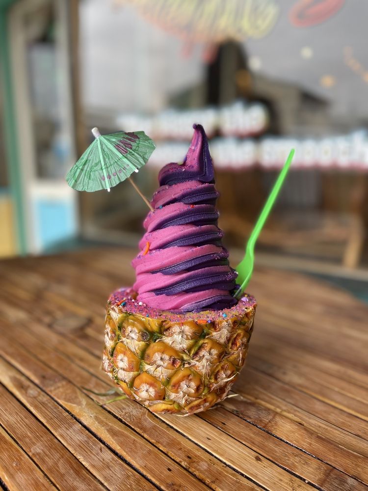Juice Bars & Smoothies - MAKANI’S MAGIC PINEAPPLE SHACK - 817 Photos ...