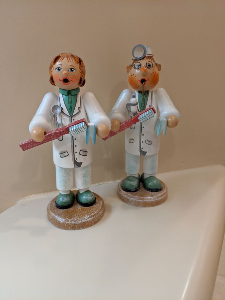 DAVID T CHEN, DDS - Updated November 2025 - 16 Reviews - 1441 Kapiolani ...