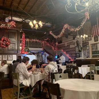 YE OLDE COLLEGE INN - Updated April 2025 - 353 Photos & 281 Reviews ...