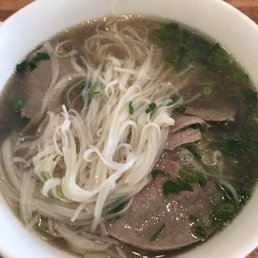 PHO METRO - Updated October 2025 - 902 Photos & 580 Reviews - 31-16 ...