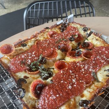 CUSHWA AND RAD PIES TAPROOM - Updated July 2024 - 134 Photos & 60 ...