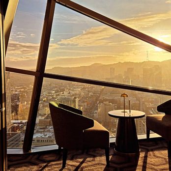 THE VIEW LOUNGE - Updated June 2025 - 3193 Photos & 2040 Reviews - 780 ...