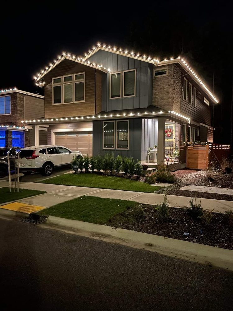 PRISTINE HOLIDAY LIGHTING - Updated October 2025 - Request a Quote - 38 ...
