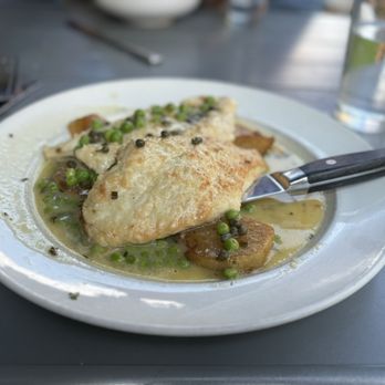 ZIA’S SOCIAL - Updated January 2026 - 162 Photos & 162 Reviews - 6158 N ...