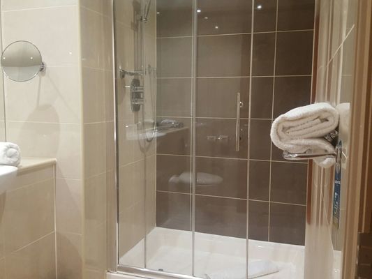 MERCURE BRISTOL HOLLAND HOUSE HOTEL AND SPA - Updated May 2025 - 21 ...