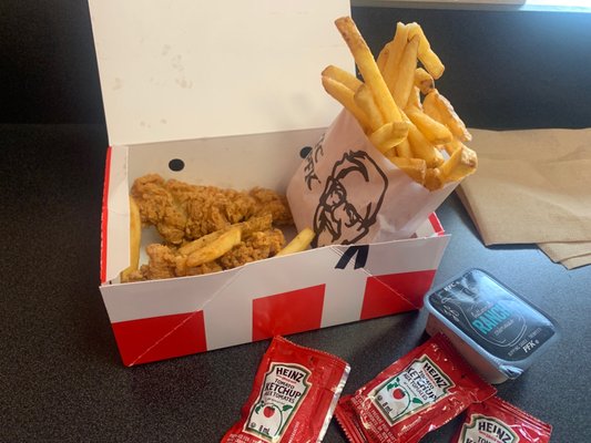 KFC - Updated September 2024 - 42 Photos & 54 Reviews - 1147 Davie ...