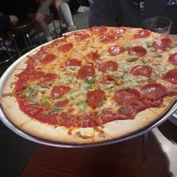 VILLAGE INN PIZZERIA SPORTS BAR & GRILL - Updated January 2026 - 289 ...