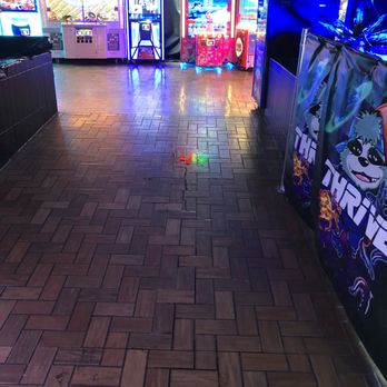 THRIVE FAMILY FUN CENTER - Updated December 2025 - 13 Photos - 400 ...