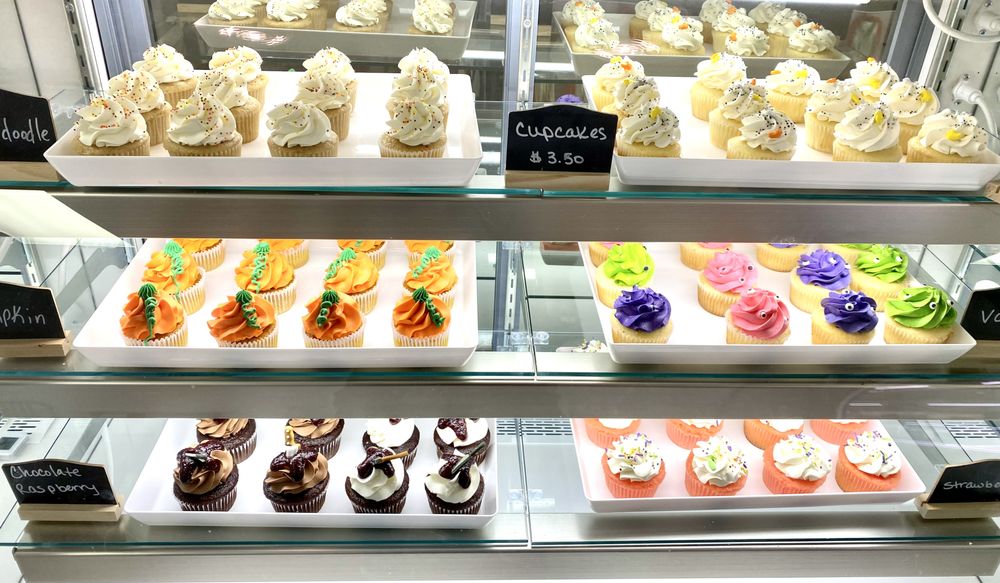 Five to Nine Cakes, Fort Worth | Roadtrippers