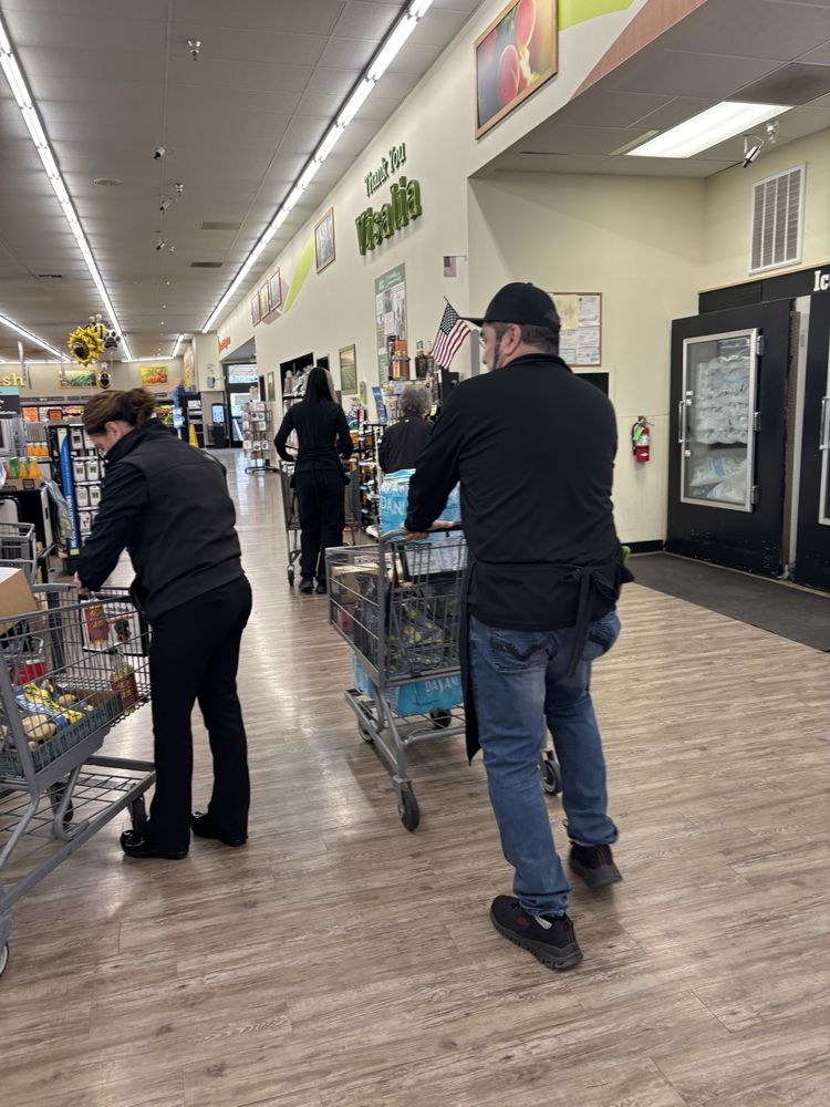 SAVE MART - Updated May 2026 - 39 Photos & 30 Reviews - 5203 W Walnut ...