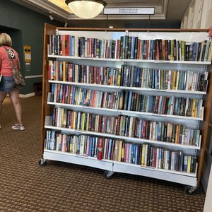 BELLEVILLE AREA DISTRICT LIBRARY - Updated April 2026 - 10 Photos - 167 ...
