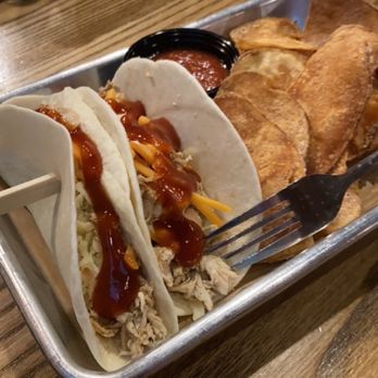 THE IRON PIG SMOKEHOUSE - Updated September 2024 - 200 Photos & 293 ...