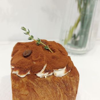 KREAM DESSERT - Updated August 2024 - 87 Photos & 36 Reviews - 526 Yonge Street, Toronto ...