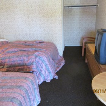 FRIENDSHIP MOTOR INN - Updated August 2025 - 605 S Pennsville Auburn Rd ...