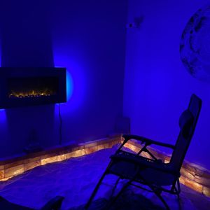 MAHOGANY SALON AND SPA - 369 Napoleon Street, Carleton Place, Ontario ...