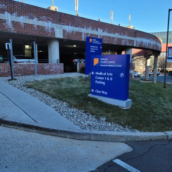 OVERLOOK MEDICAL CENTER - Updated October 2024 - 44 Photos & 143 ...