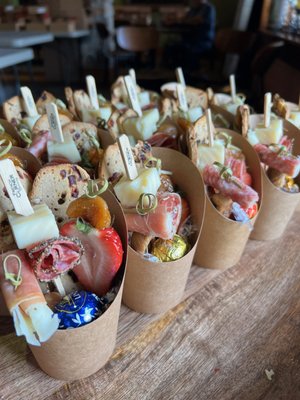 THE FRENCH CORNER - Updated October 2025 - 77 Photos & 82 Reviews ...