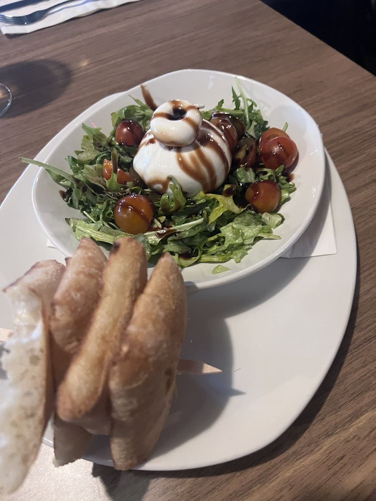 RÔTISSERIE ST-HUBERT - Updated July 2024 - 115 Photos & 18 Reviews - 8 ...