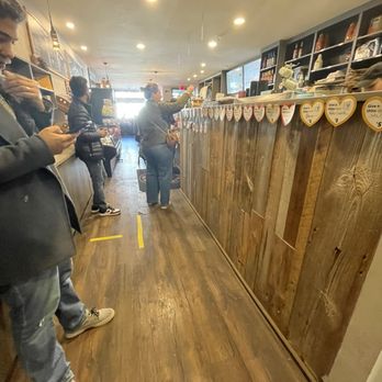 PERFECT BLEND - Updated December 2025 - 81 Photos & 138 Reviews - 376 ...