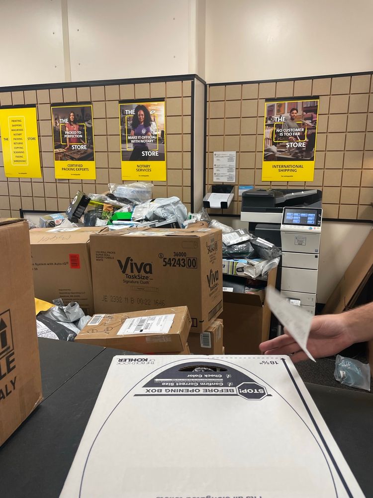 THE UPS STORE - 15 Photos & 25 Reviews - 7050 W Palmetto Park Rd, Boca ...