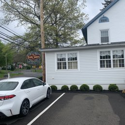 THE BRICK TAVERN INN - Updated May 2025 - 80 Photos & 168 Reviews ...