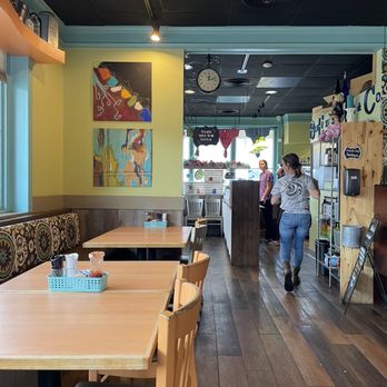 BLUE ZUCCHINI & COMPANY - Updated October 2025 - 124 Photos & 171 ...