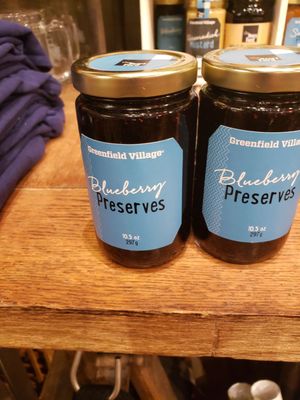 THE DETROIT SHOPPE - 31 Photos & 26 Reviews - 2800 W Big Beaver Rd ...