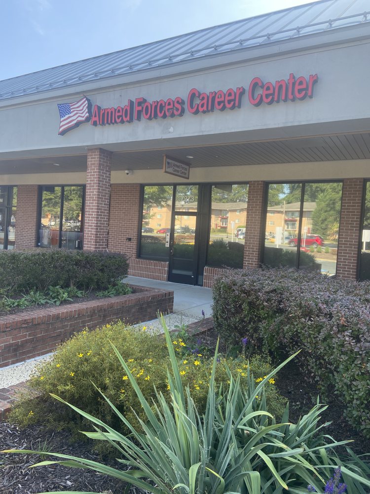 SPRINGFIELD ARMY RECRUITING CENTER - Updated June 2024 - 7273 Commerce ...