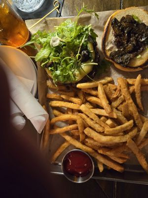 STACK BURGERS & BOURBON - Updated March 2025 - 67 Photos & 57 Reviews ...