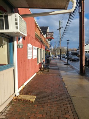 GRAND APIZZA SHORELINE - Updated October 2025 - 67 Photos & 158 Reviews ...