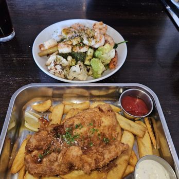 CALICO FISH HOUSE - Updated January 2025 - 718 Photos & 475 Reviews ...