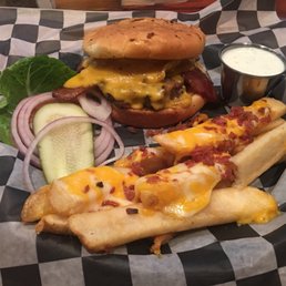 CALLAHAN’S PUB & GRILLE - Updated December 2025 - 130 Photos & 190 ...