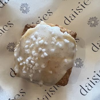 DAISIES - Updated May 2024 - 978 Photos & 526 Reviews - 2375 N ...