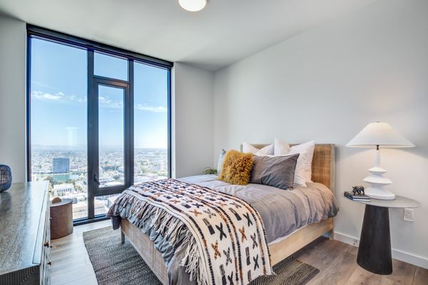 ATLAS APARTMENTS - Updated December 2025 - 93 Photos & 130 Reviews ...