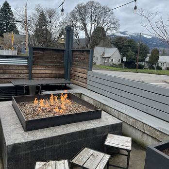 KICKSTAND COFFEE & KITCHEN - Updated June 2024 - 564 Photos & 321 ...