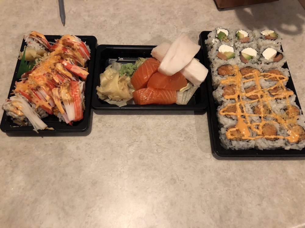 AKARI SUSHI - 26 Photos & 32 Reviews - 811 S Gammon Rd, Madison ...