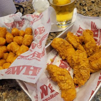 WINGHOUSE BAR & GRILL - TAMPA STADIUM - Updated December 2025 - 339 ...