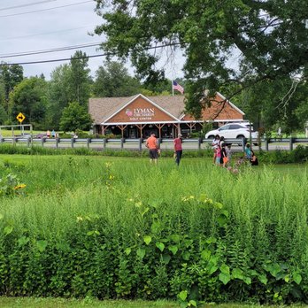 LYMAN ORCHARDS APPLE BARREL MARKET - Updated October 2025 - 686 Photos ...